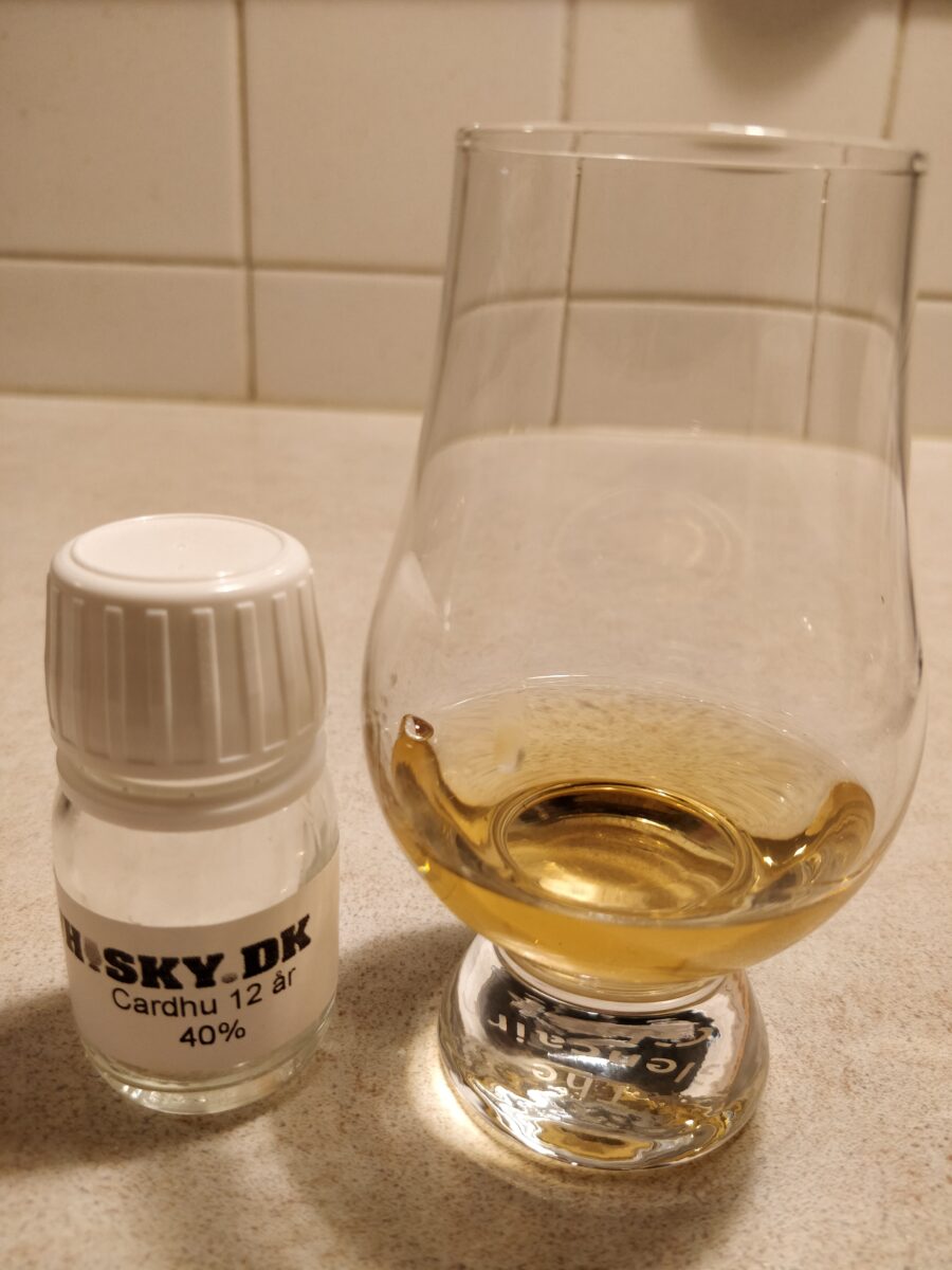 Cardhu 12 Year Old - honnigsødme og blødhed - Whiskyblog.dk